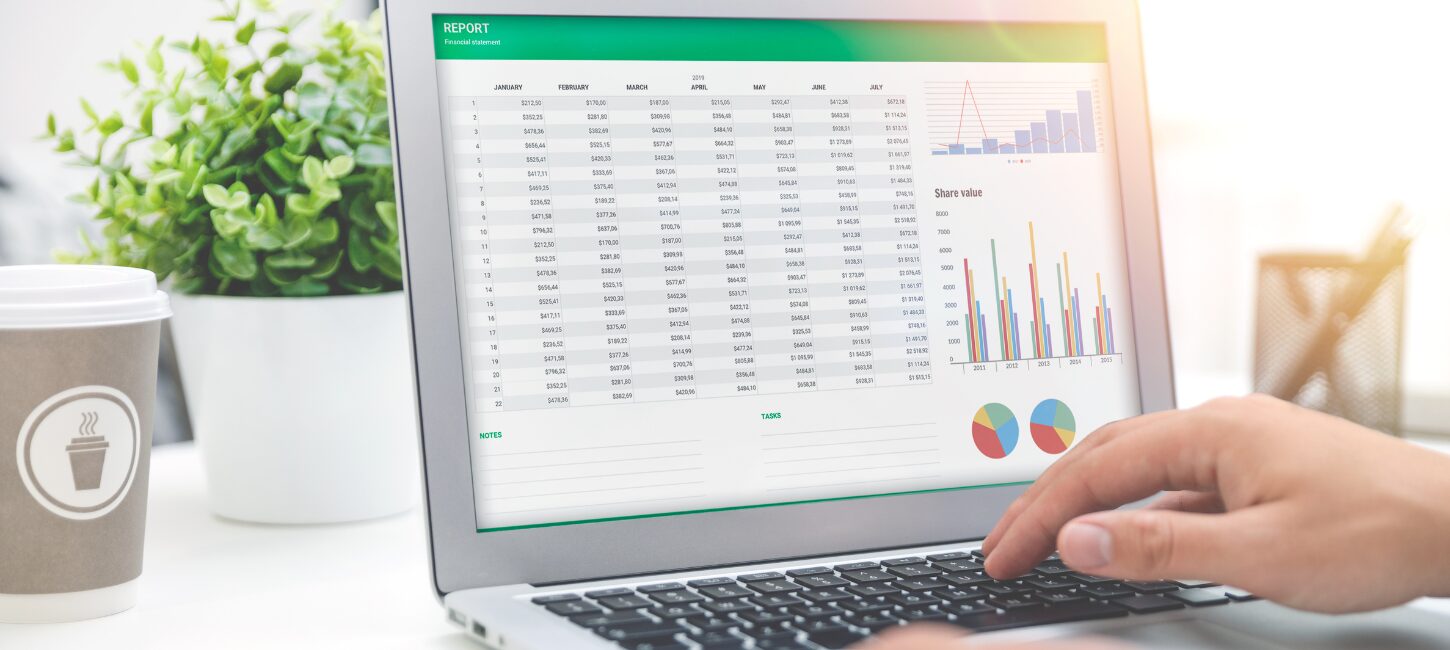 スプレッドシートの行や列を固定方法を図解 できないときの対処法も – WATERCLOVER